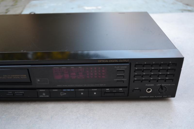 CD player Sony CDP 770 @ power-zone.ro